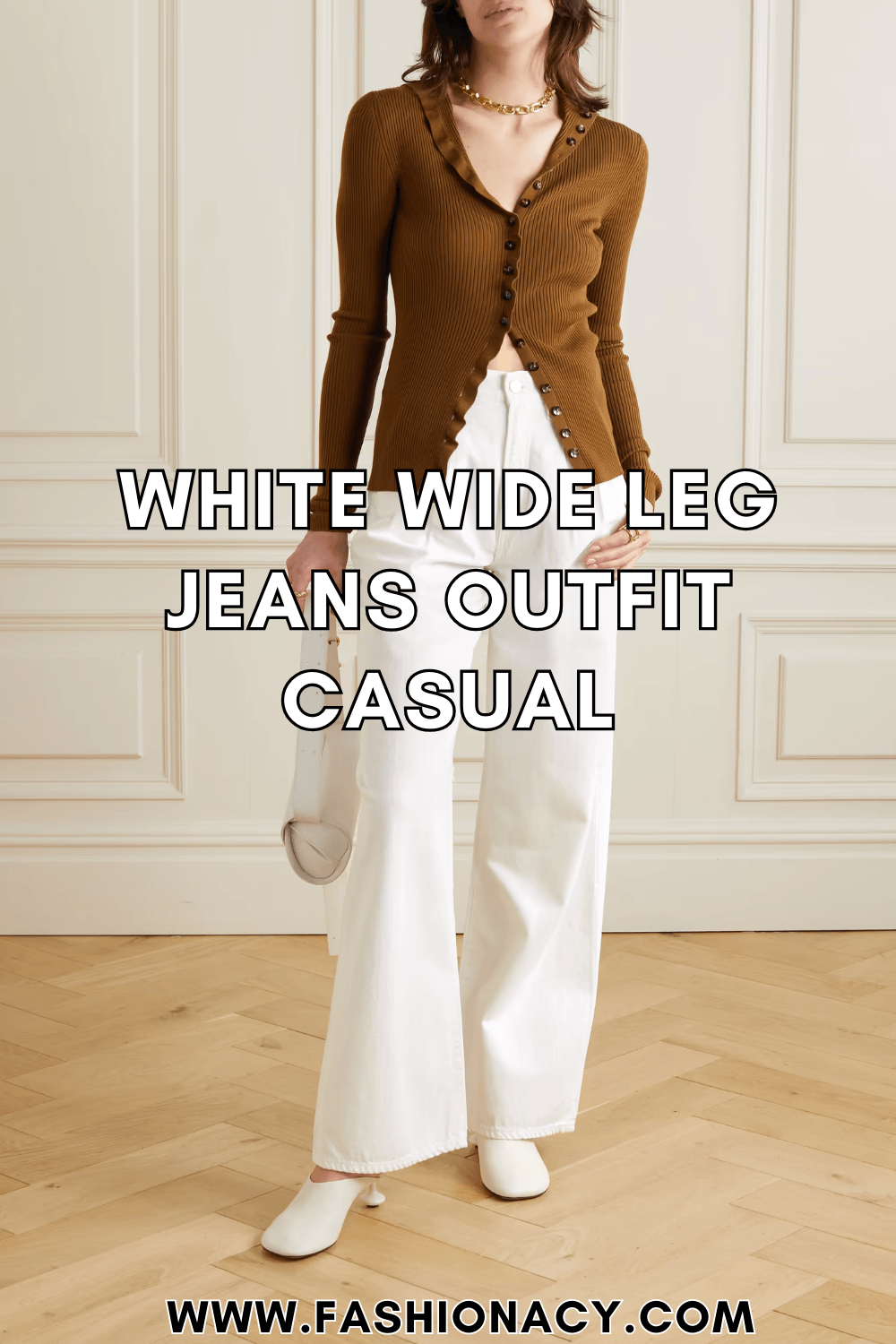How to Style White Wide Leg Jeans