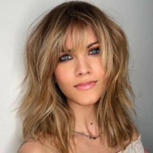 Curve Cut Hairstyle
