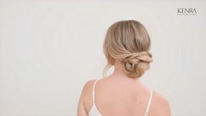 How to Do a Chignon Bun