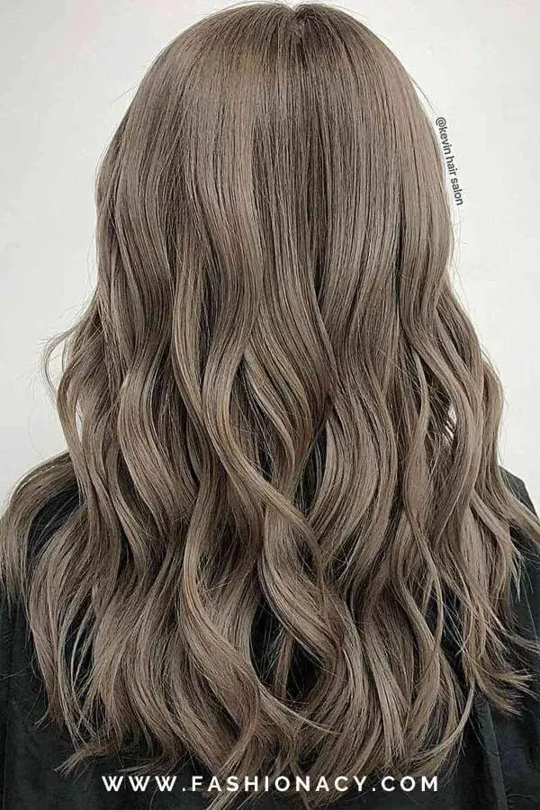 7 Milk Tea Hair Color Ideas
