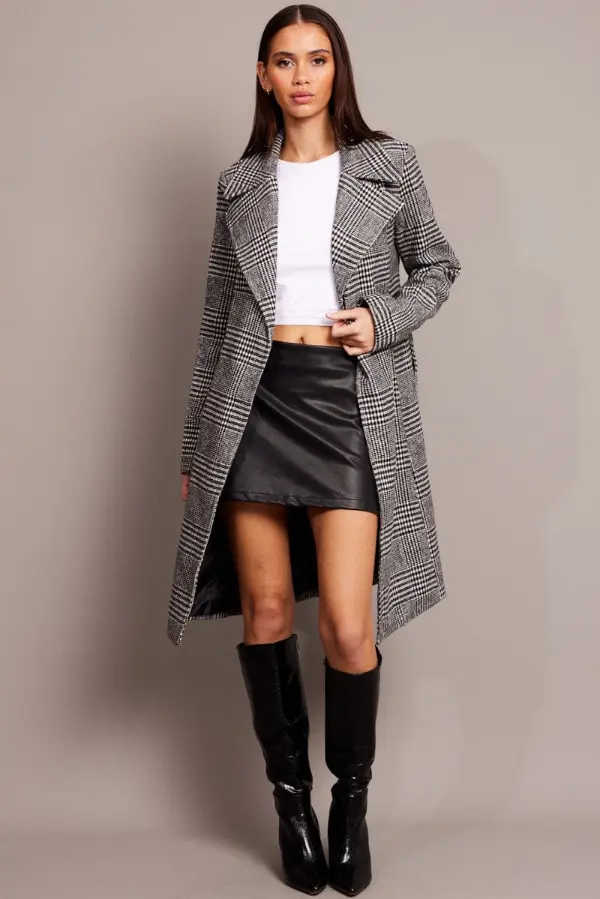 Check Coat Outfits for Women: A Guide to Style