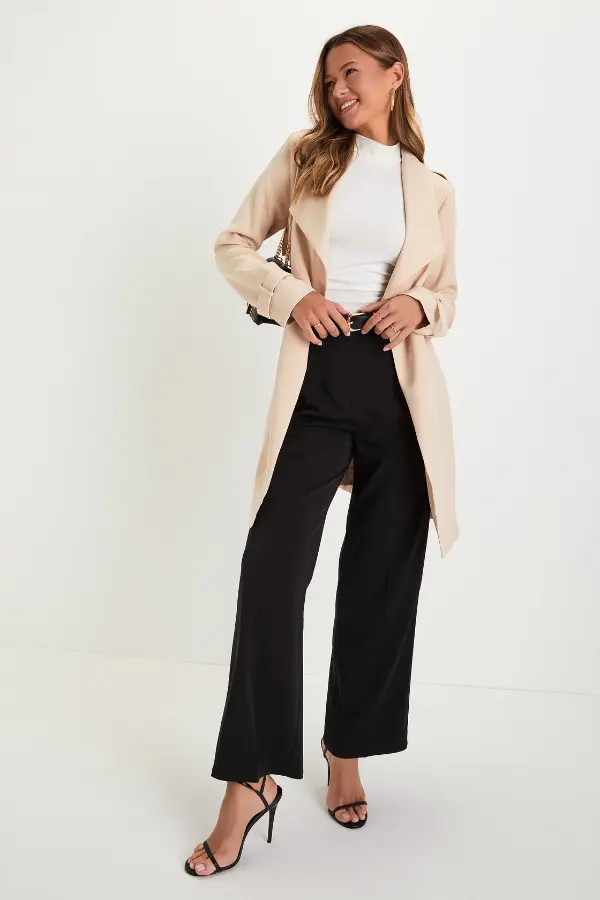 Fancy Winter Outfits for Women: Slay the Cold in Style