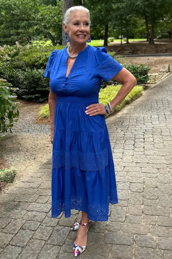 79 Stylish Outfits For Women Over 70 Years Old