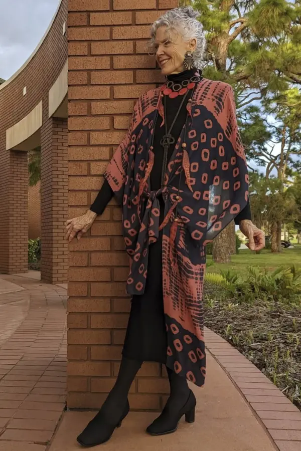 How to Dress Over 70 Years Old Women: Style Tips