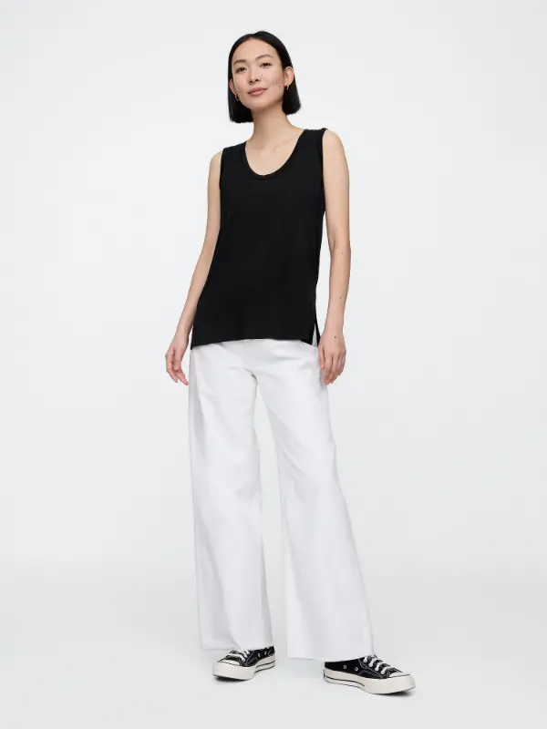 Tank Top Outfit Ideas For Women: Cool, Casual, and Effortlessly Chic