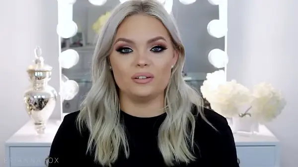 Makeup For Round Face Shape: How To Enhance Your Natural Features