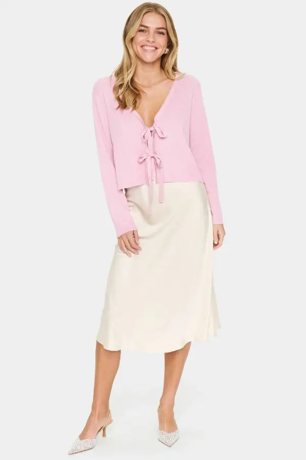 10 Pink Cardigan Outfit Ideas: Not Just Cute