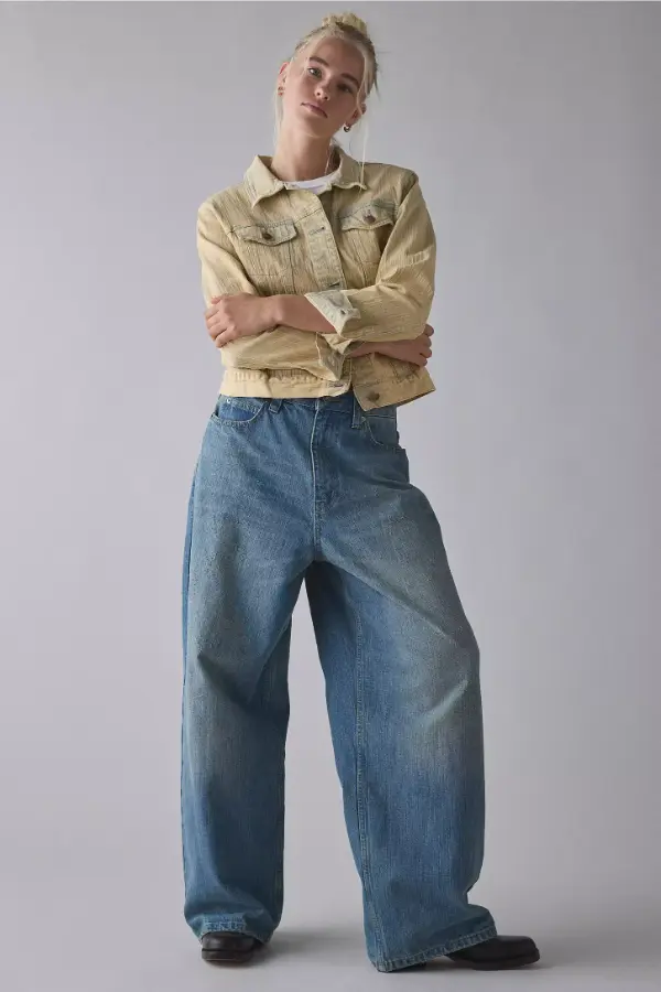 Gen Z Fall Outfits for Women: 10 Looks for Chilly Weather