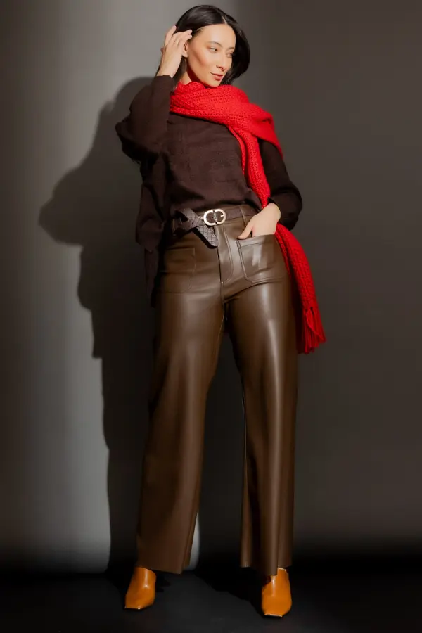 Wide-leg Leather Pants Outfits For Women That Look Effortless