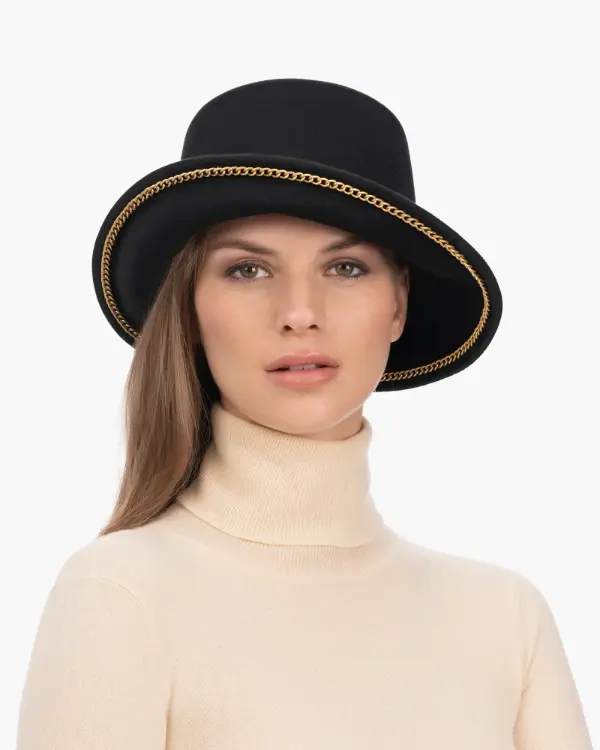 Fall Hats For Women: Styles You’ll Want This Season
