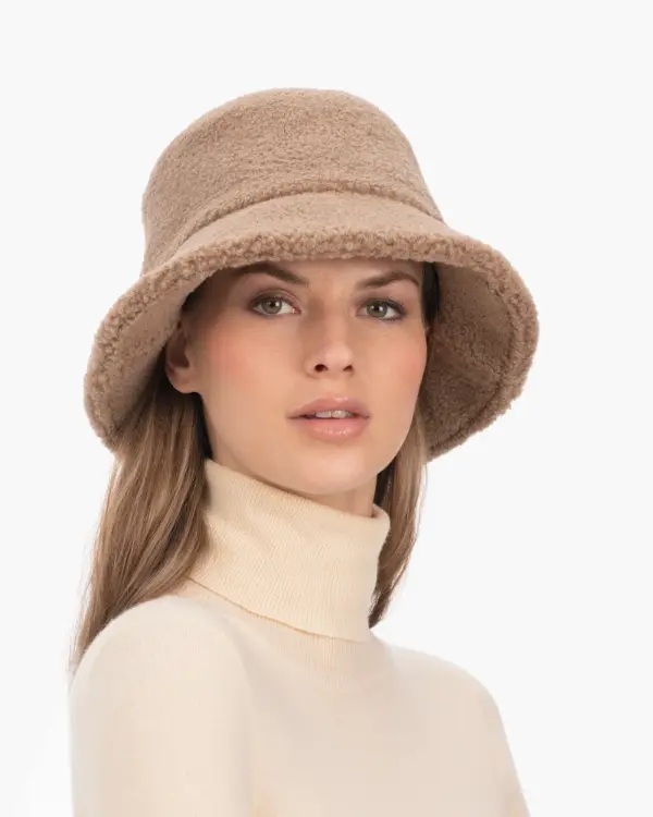 Fall Hats For Women: Styles You’ll Want This Season