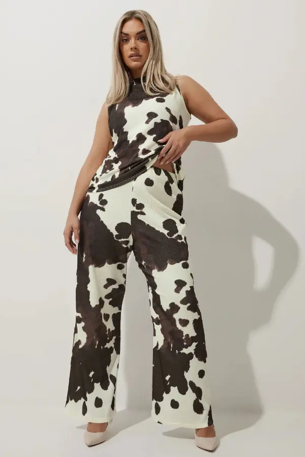 Cow Print Outfit Ideas For Women That Stand Out