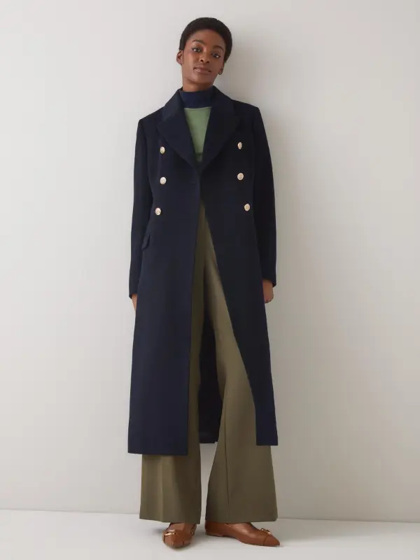 Navy Coat Outfits For Women: Stylish Ideas You’ll Want To Try