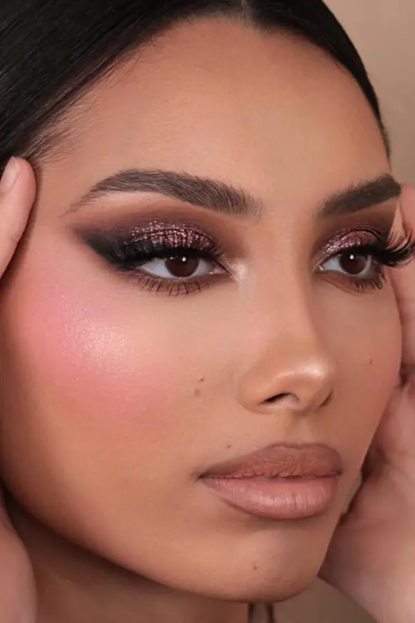 Glam Makeup Look A Guide To Elevating Your Style