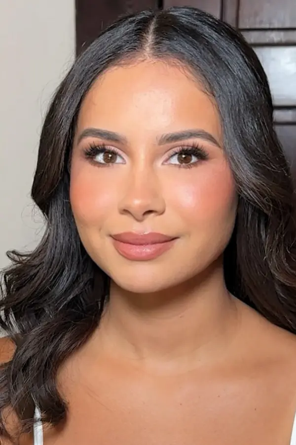 Glam Makeup Look: A Guide to Elevating Your Style