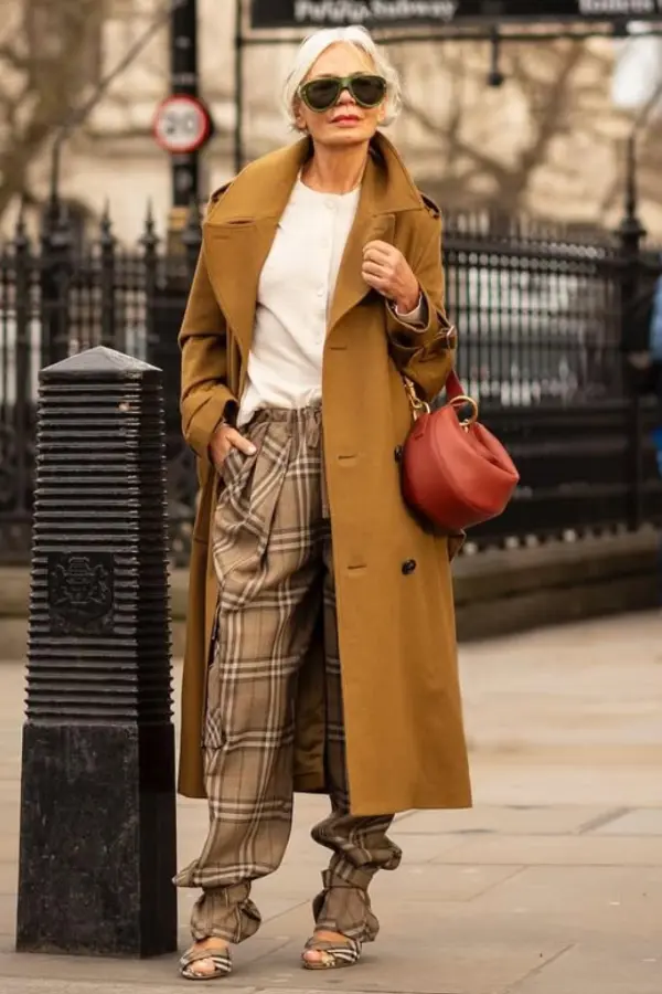 Granny Outfit Ideas: Stylish, Comfortable, and Easy to Wear