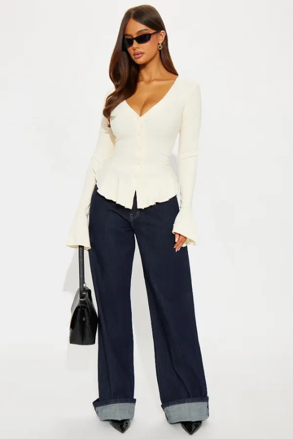 Winter Bar Outfits for Women: Cozy Looks That Feel Night-Out Ready