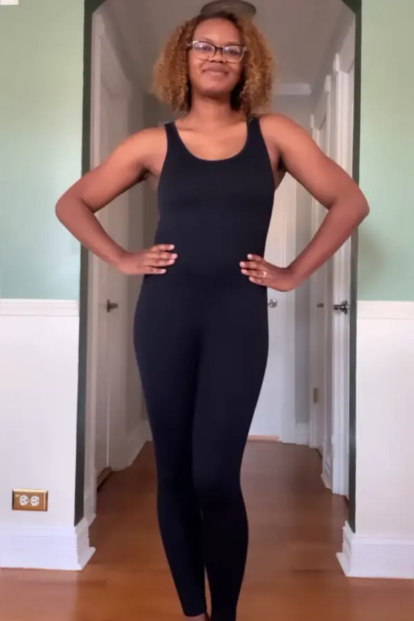 Flattering Inverted Triangle Body Shape Outfits